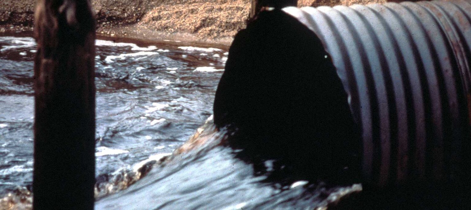 EPA drops the ball on cleaning up polluted runoff