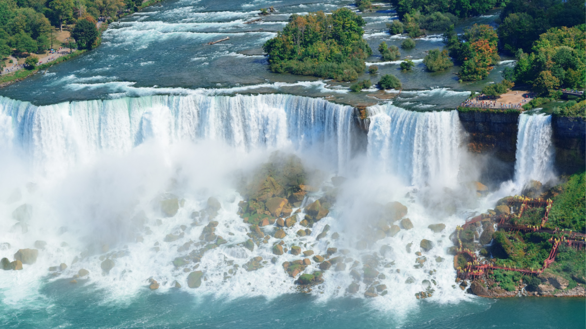 What makes a waterfall...a waterfall? - American Rivers