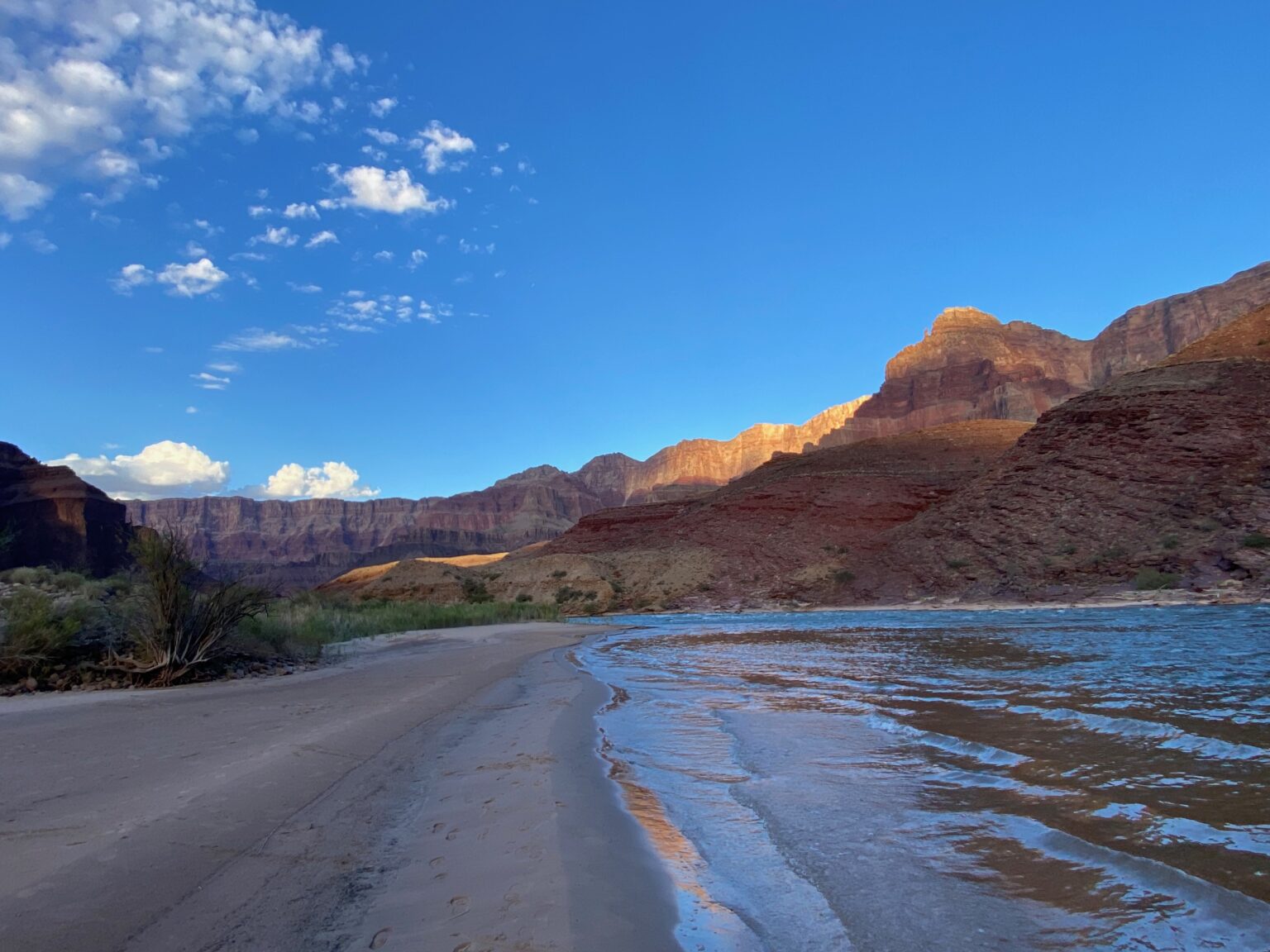 A Firsthand Look at Grand Canyon Beaches